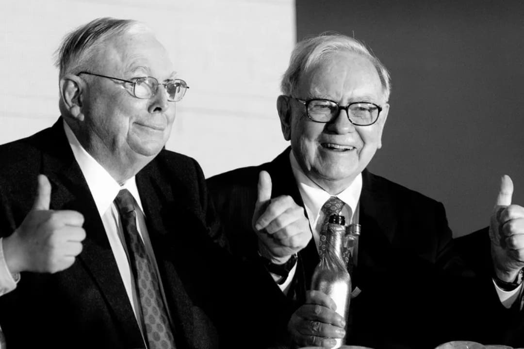 💰 MUCHO que aprender del legendario Charlie MUNGER | ECDI